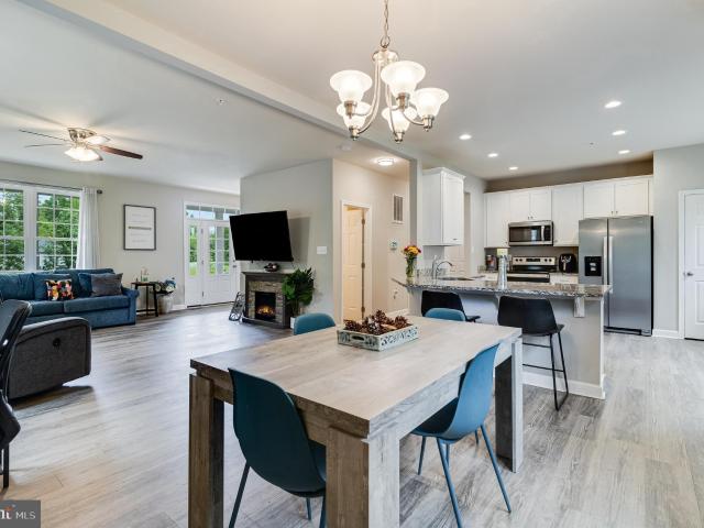8055 Shannon Woods Pl, Nanjemoy, MD 20662 | MLS #MDCH2057