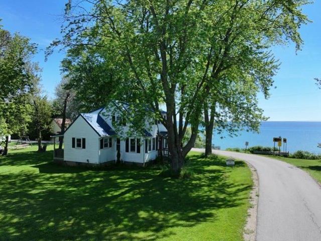 8059 Lake St, Forestville, MI 48434
