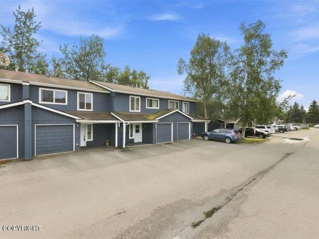 8050 Pioneer Dr Apt 303, Anchorage, AK 99504