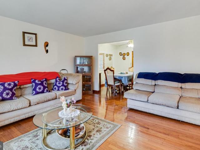 8050 Pomfret Road