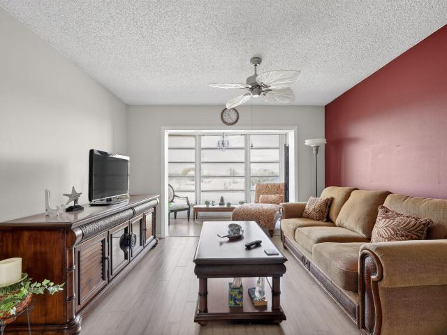 8051 Sunrise Lakes Dr N, Unit 307, Sunrise, FL 33322 | MLS #B26005 | Compass