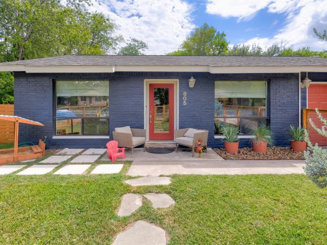 805 Cardiff Dr