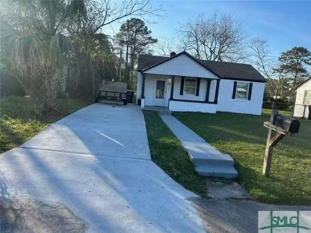 805 Carter Street, Savannah, GA 31415 653225954