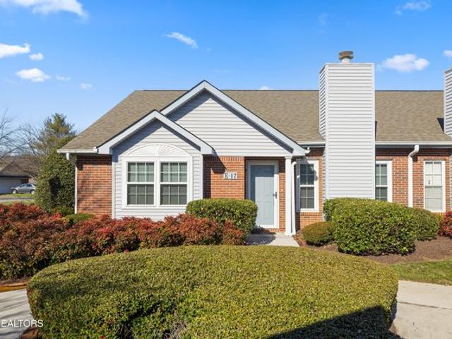 805 Cedar Ln Unit E17, Knoxville, TN 37912