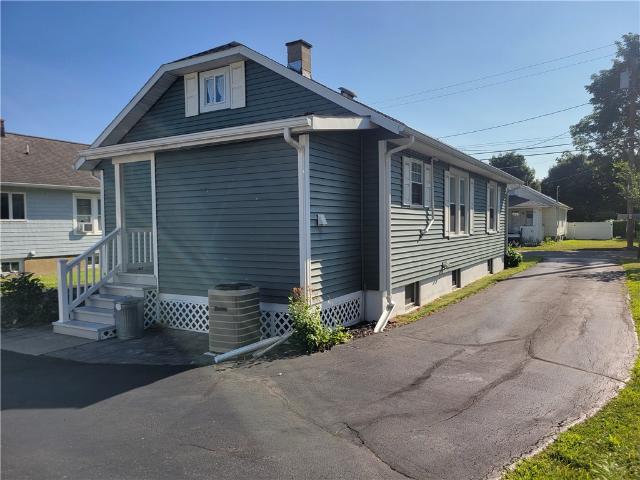 805 Cedar Street