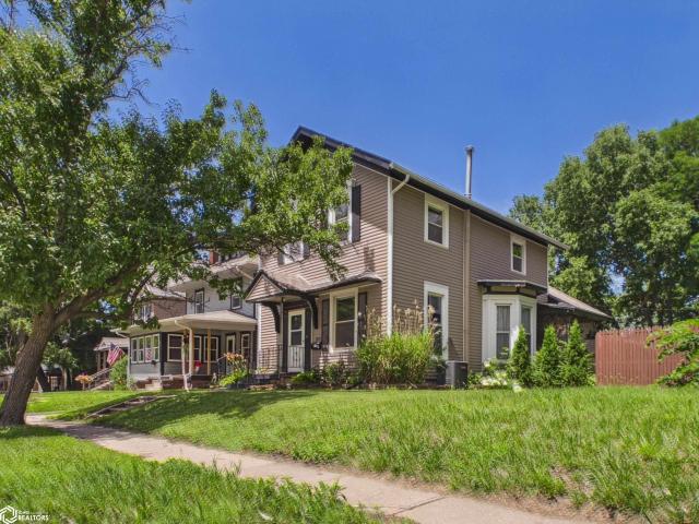 805 A Avenue