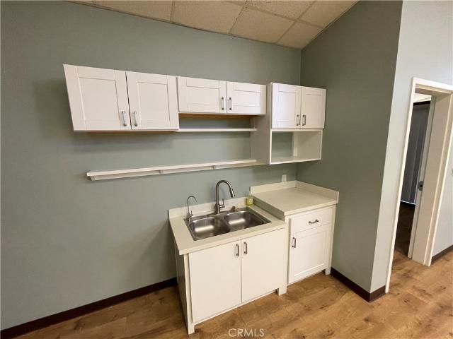 805 Aerovista Place 203
