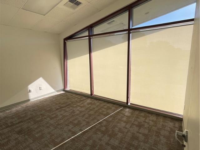805 Aerovista Place 204