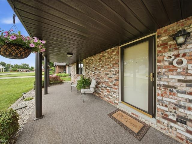 805 Ashberry Drive