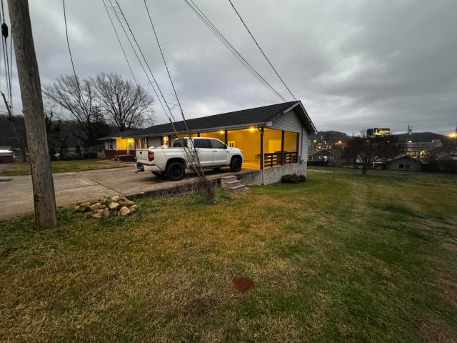 805 Grandview Avenue