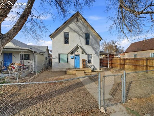 805 E 7th Street