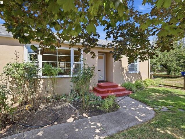 805 E 29th Ave, Eugene, OR 97405