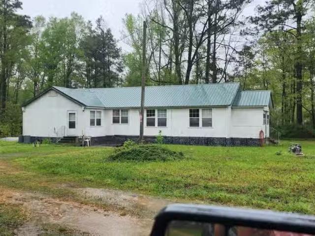 805 E ARKANSAS AVE, STAR CITY, AR 71667 Single Family Residenc.