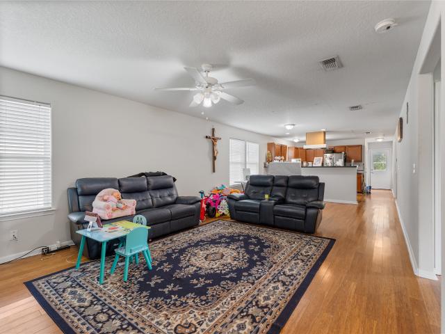 805 E Columbus
