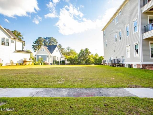 805 E Front St, New Bern, NC 28560