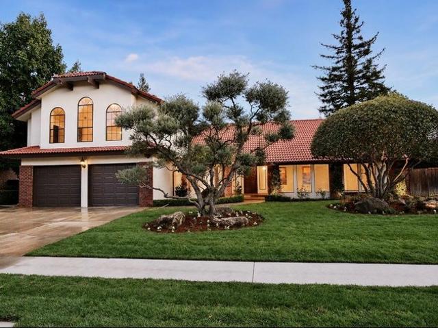 805 E Kelso Ave, Fresno, CA 93720