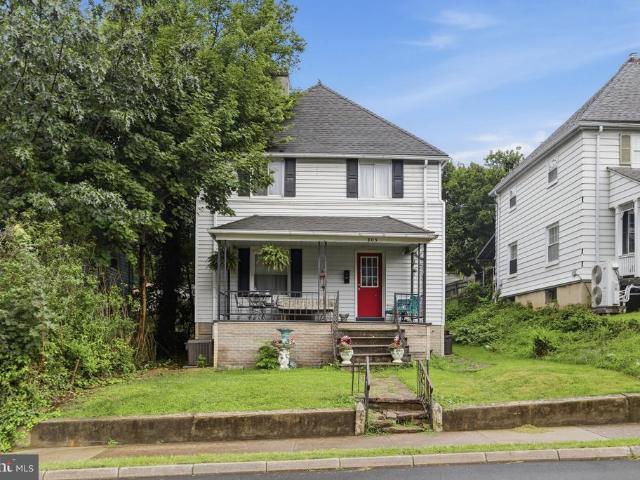 805 Fayette Street