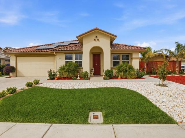 805 Klamath Way, Hollister, CA 95023 | MLS #ML82040 | Compass