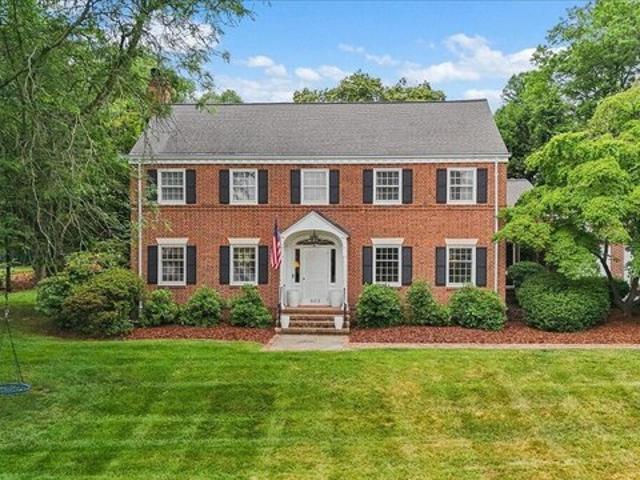 805 Hillrise Blvd, Johnson City, TN 37601