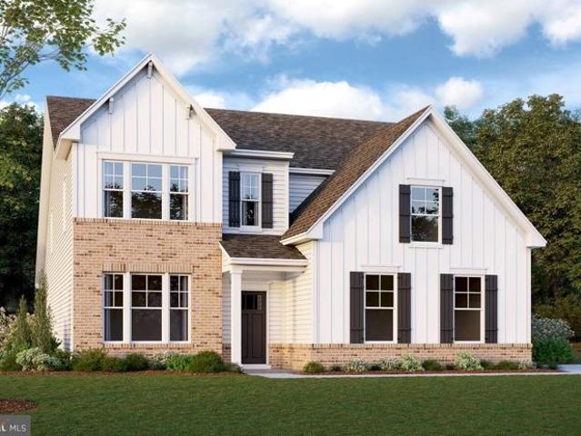 805 Long Meadow Dr, Fredericksburg, VA 22406