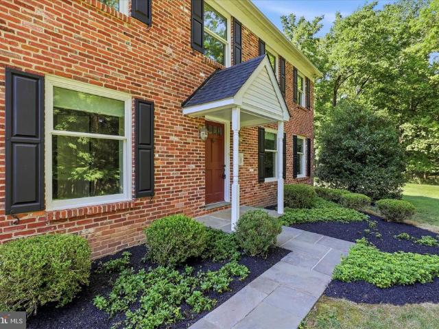 805 Lewis Lane