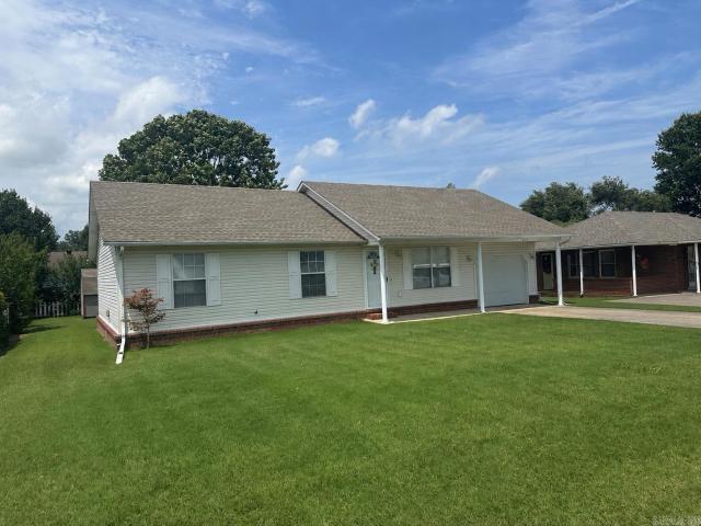805 Leewood Drive