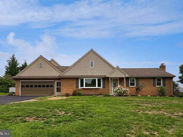 805 Lincoln Rd, Lititz, PA 17543