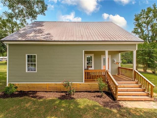 805 Martin Luther King Dr, Franklinton, LA 70438