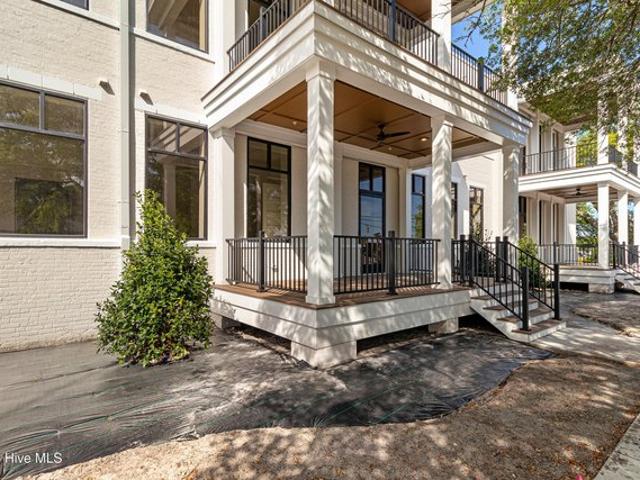 805 Mulberry St Unit 107, Beaufort, NC 28516