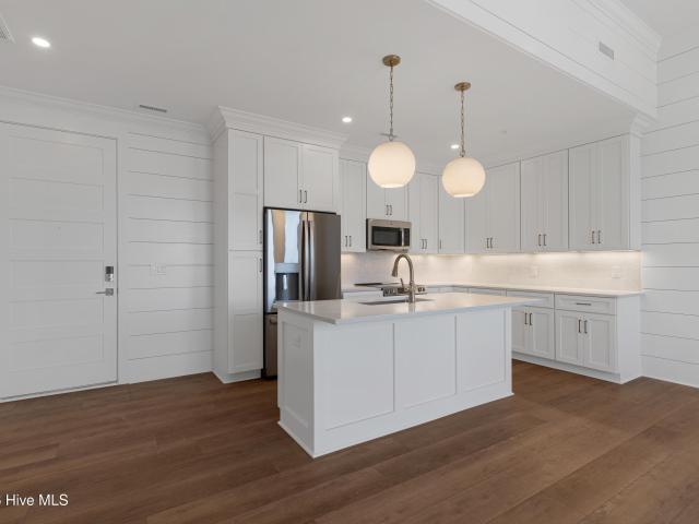 805 Mulberry Street # 209