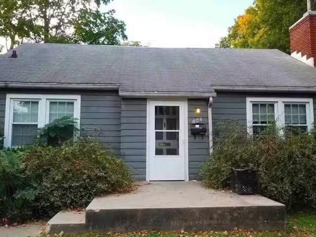 805 N Washington Street, Bloomington, IN 47408