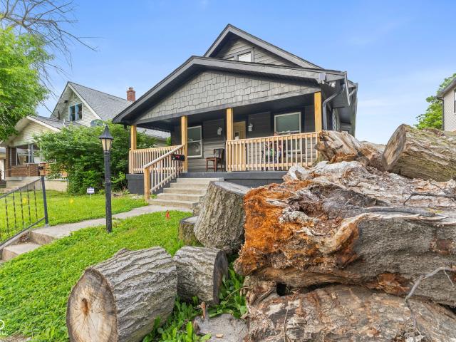 805 N Euclid Avenue