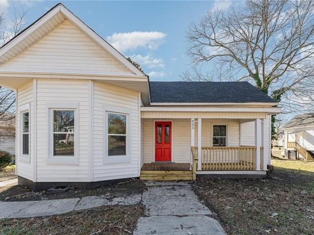 805 N Mebane St Unit A, Burlington, NC 27217