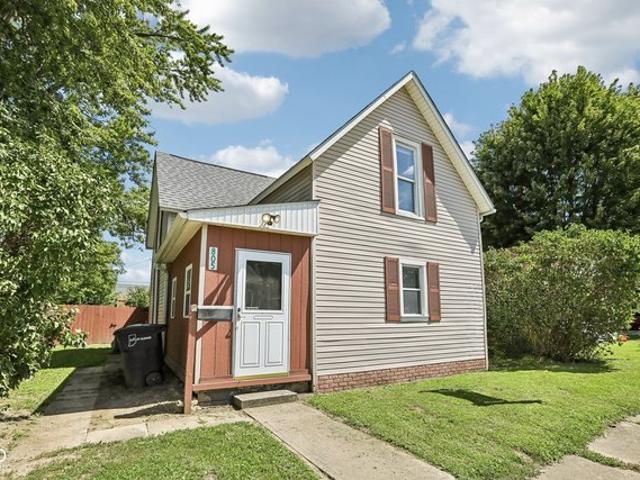 805 S 17th St, Elwood, IN 46036