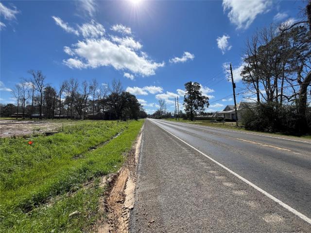 805 S Winfree St, Dayton, TX 77535 | MLS #36911 | Compass
