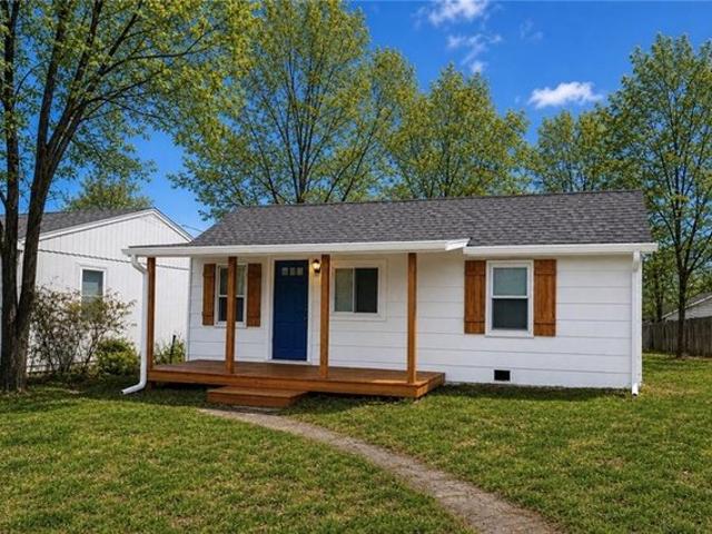 805 S Logan St, Independence, MO 64050
