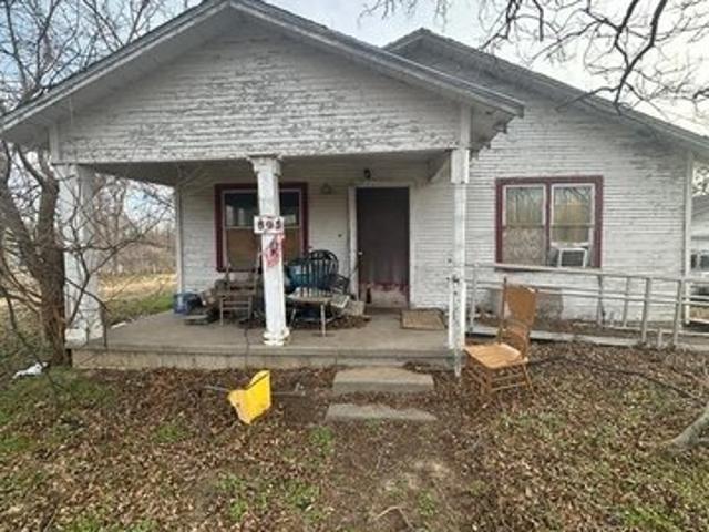 805 S Market Ave, Shawnee, OK 74801