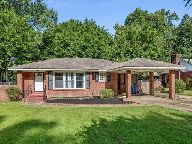 805 S Somerville St, Somerville, TN 38068