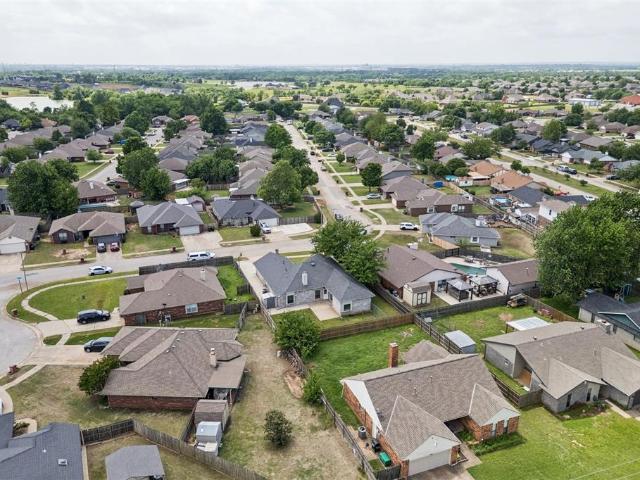 805 SE 35th Street