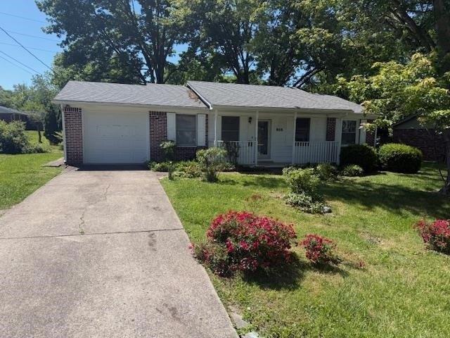 805 Stanley Ct, Bowling Green, KY 42101