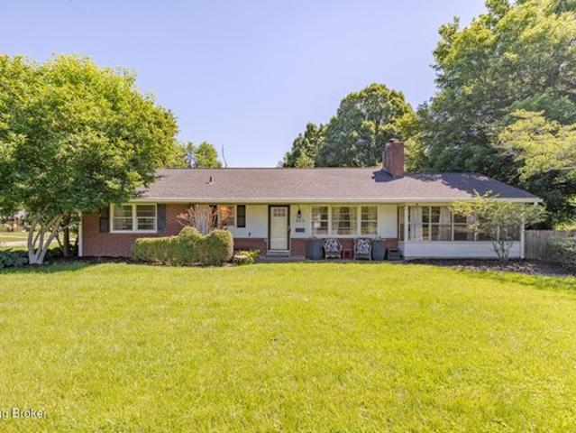 805 Stivers Rd, Louisville, KY 40207