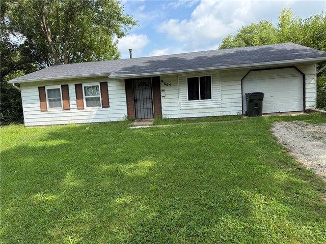 805 Sunset Rdg, Danville, IL 61832