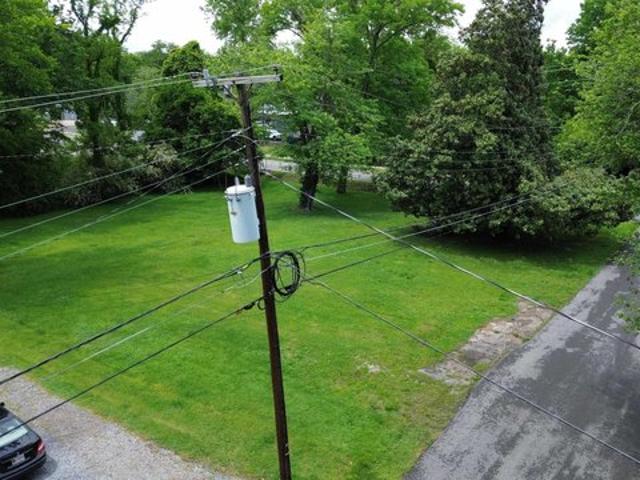805 Sycamore St, Murray, KY 42071