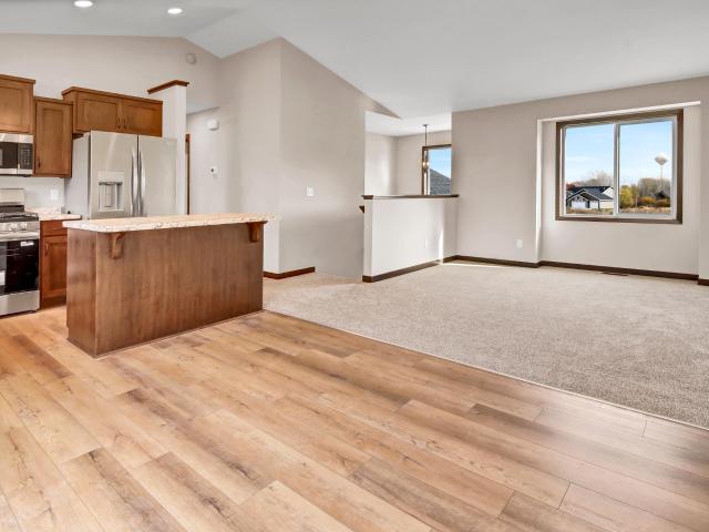805 Prateria Ave, Avon, MN 56310 | MLS #7055