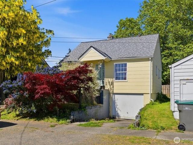 805 Roosevelt Ave, Bremerton, WA 98337