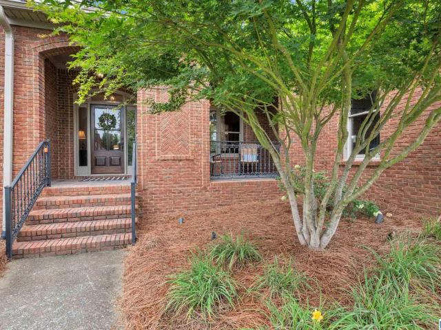 805 Rosemary Way