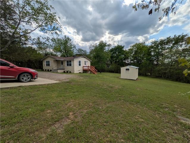 805 Ray Road