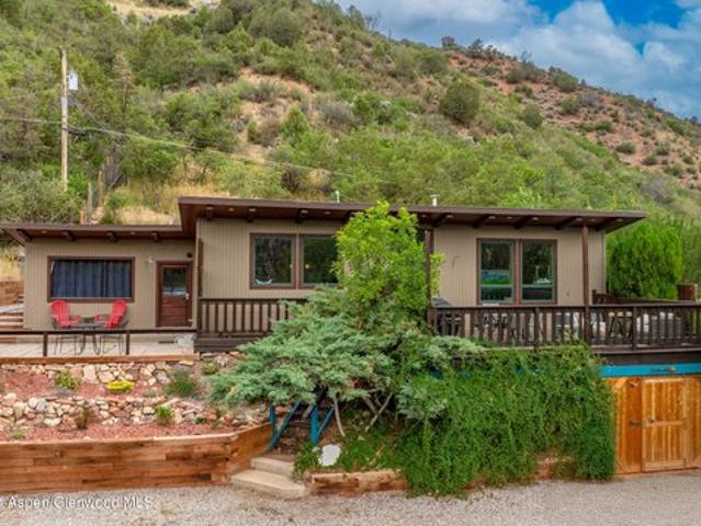 805 Red Mountain Dr, Glenwood Springs, CO 81601
