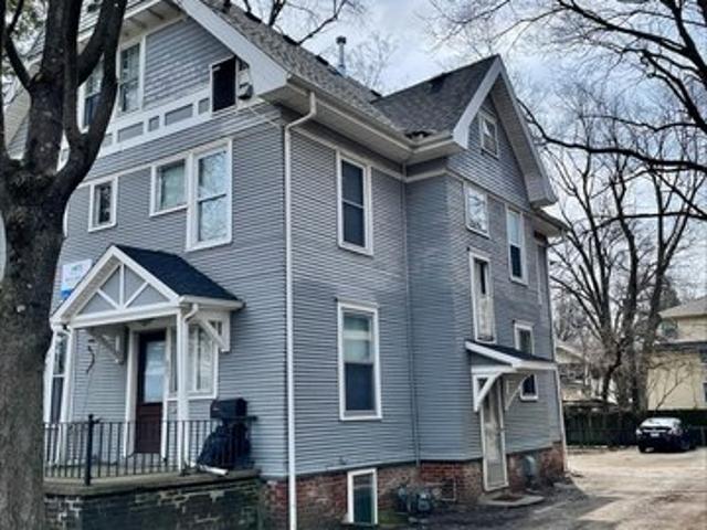 805 W Oregon St, Urbana, IL 61801