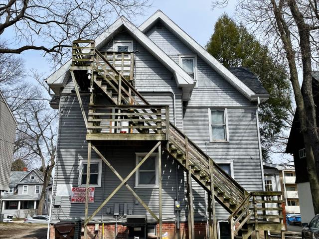 805 W Oregon Street